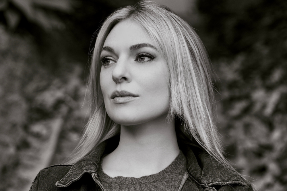 Tess Gunty, Alumni UCO CIDEF, Romancière talentueuse